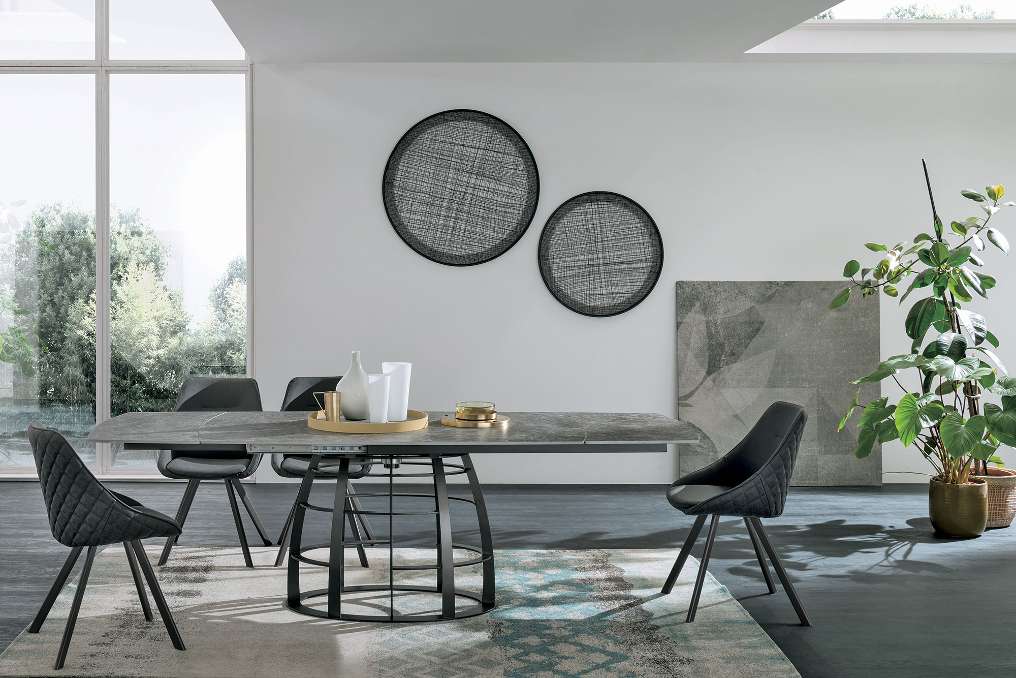 Cosmos table and its lightness of being - Target Point